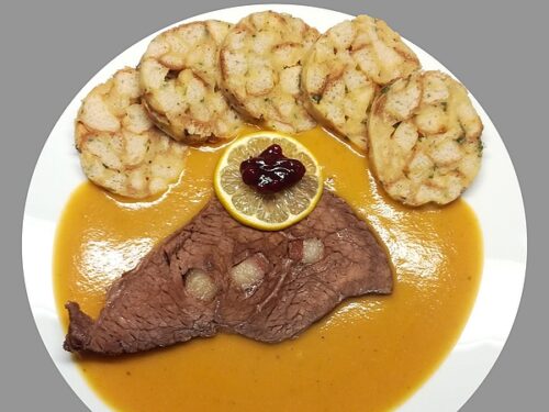 Poctivý vepřový vývar: Recept na zapomenutý poklad české kuchyně